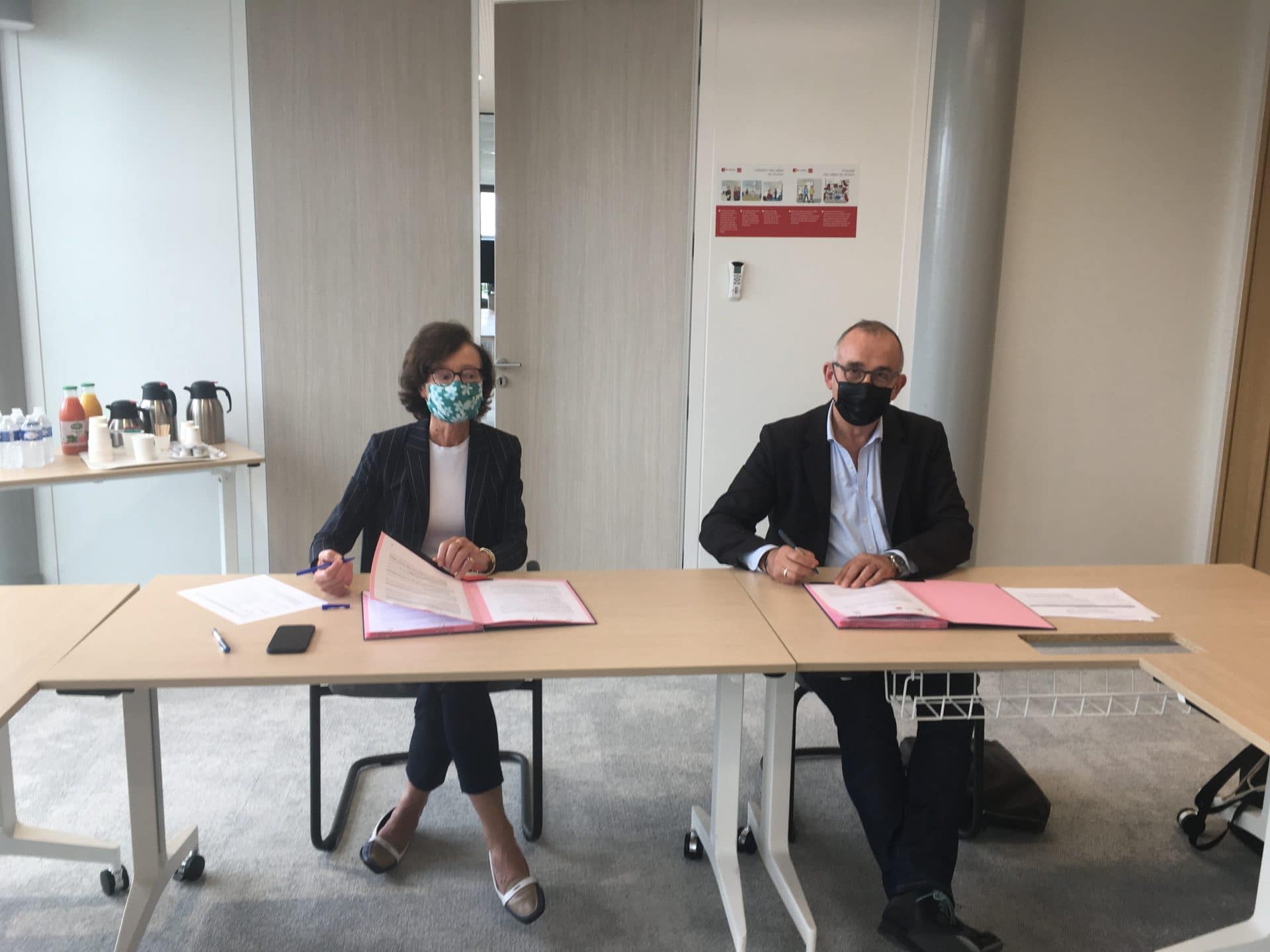 CDC Habitat et Cultures du Cœur s'engagent pour l'accès à la culture ...